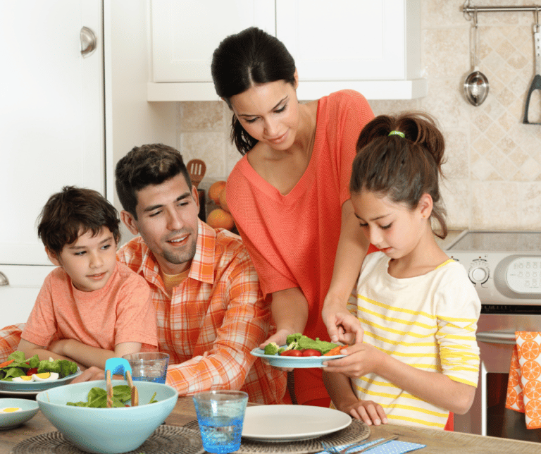 Family Dinner Stress - 20 Tips to Ease it - Hälsa Nutrition